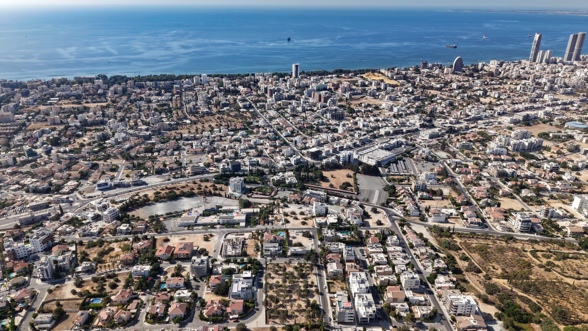 Azalea Park Residences FG Fotiou | Property Developers in Li